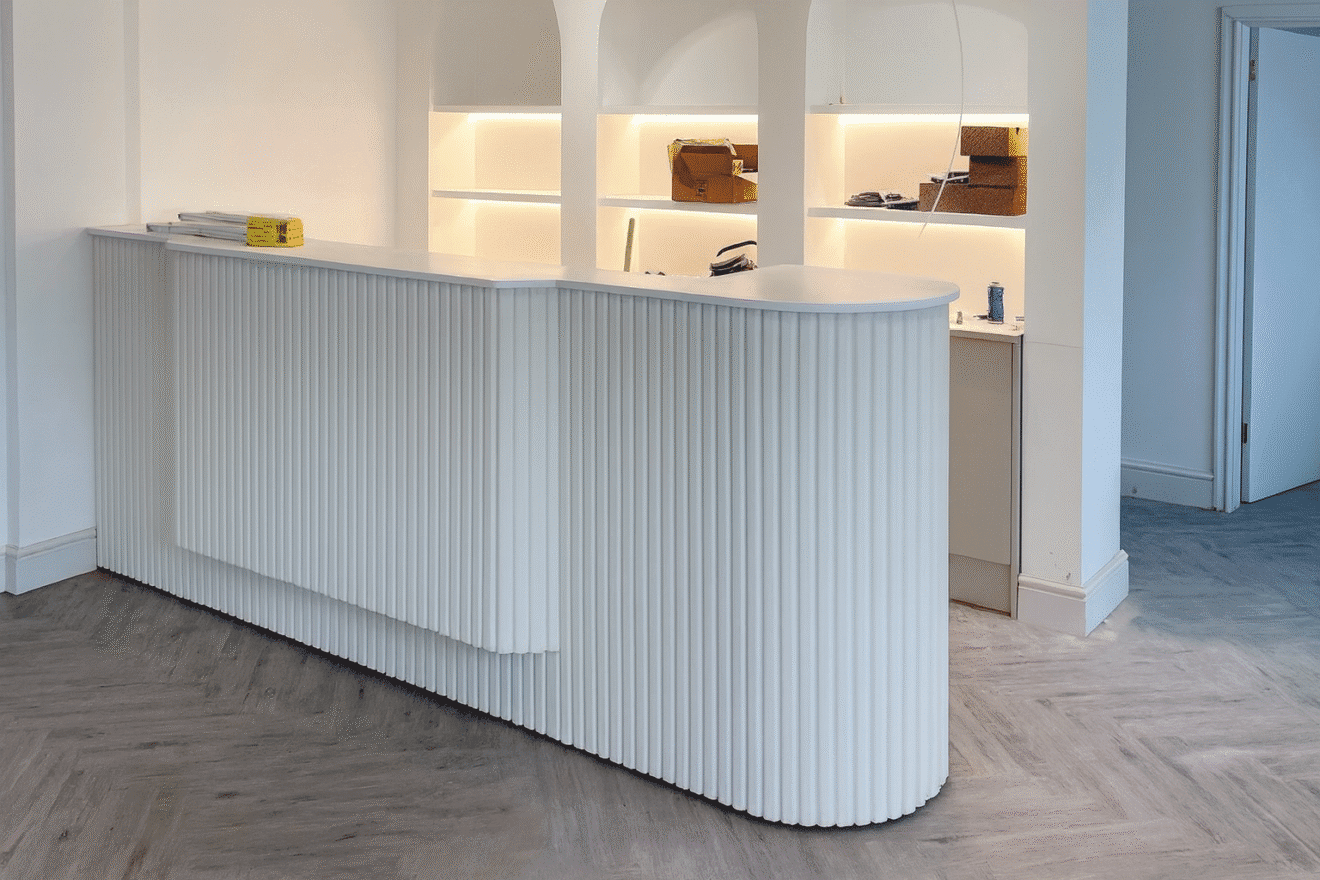 Custom-Designed Salon Curved Reception Desk | AUUNIQUE